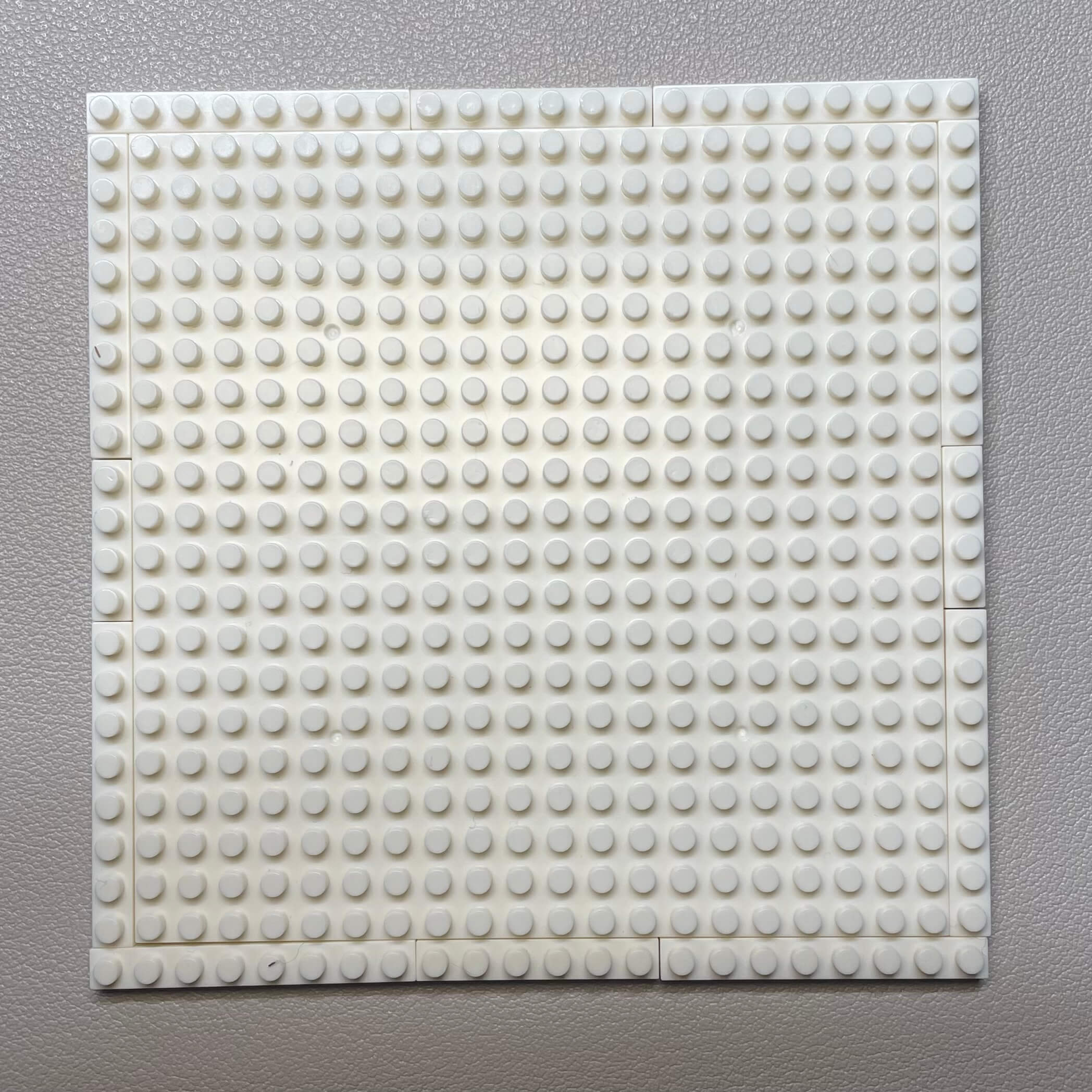 Let’s Build a Claw Machine with Micro Blocks – Itty Bitty Brick